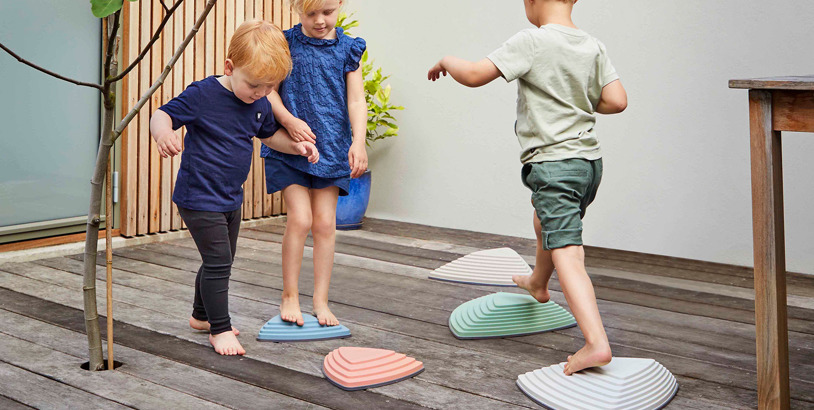 Motorikleksaker & Balansleksaker för barn | Tress.com